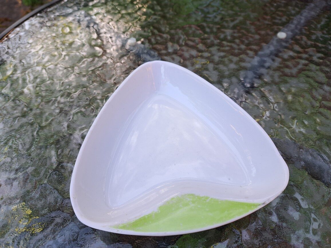 Bļodiņa Sirsniņa Balta Ar Zaļu Bez Zelta Pff Citi 242 Citi Veikals Retroporcelāns